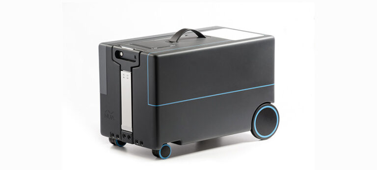 Robotic Suitcase Will Follow You | Smart Meetings