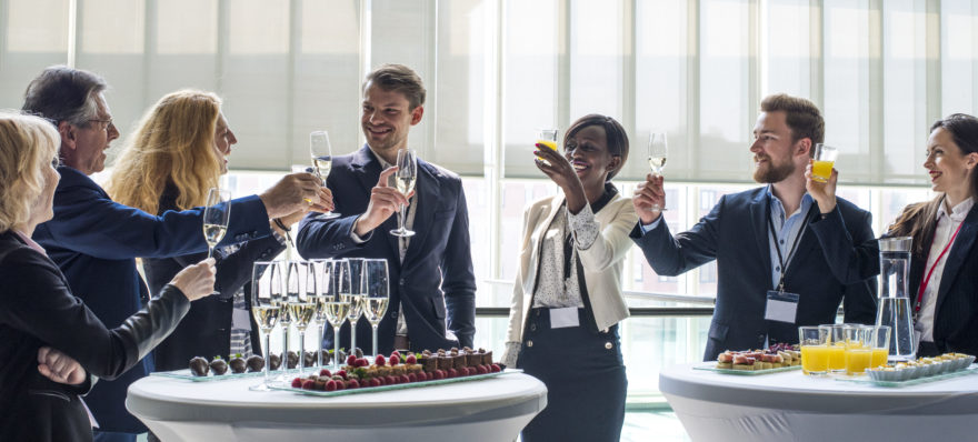 Ensure Your Meeting Gets the Service It Deserves | Smart Meetings