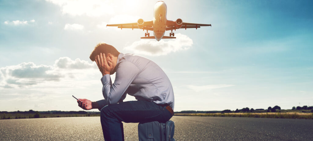 4 Ways to Survive a Travel Nightmare This Season | Smart Meetings
