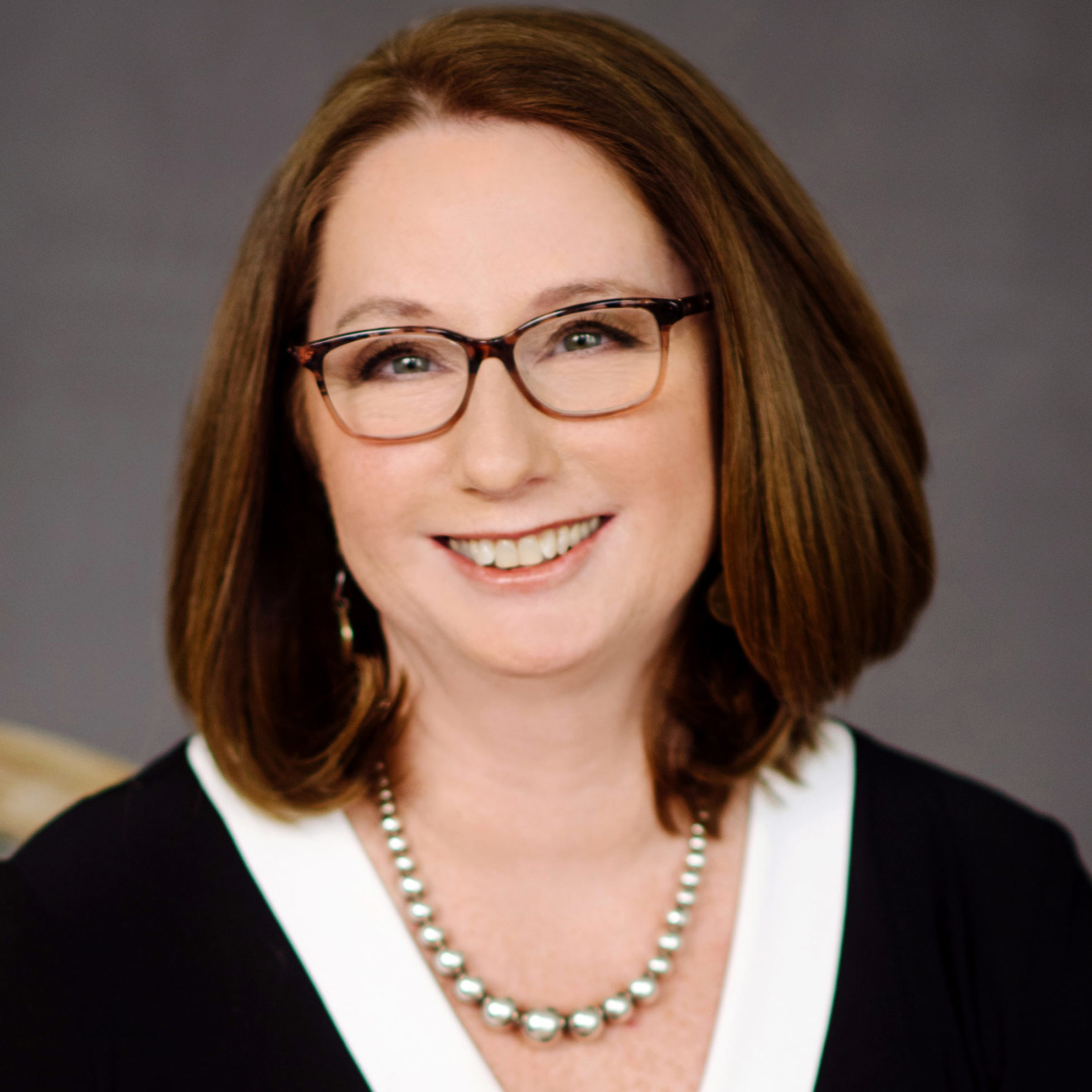 Smart Women in Meetings 2021: Visionary - Smart Meetings