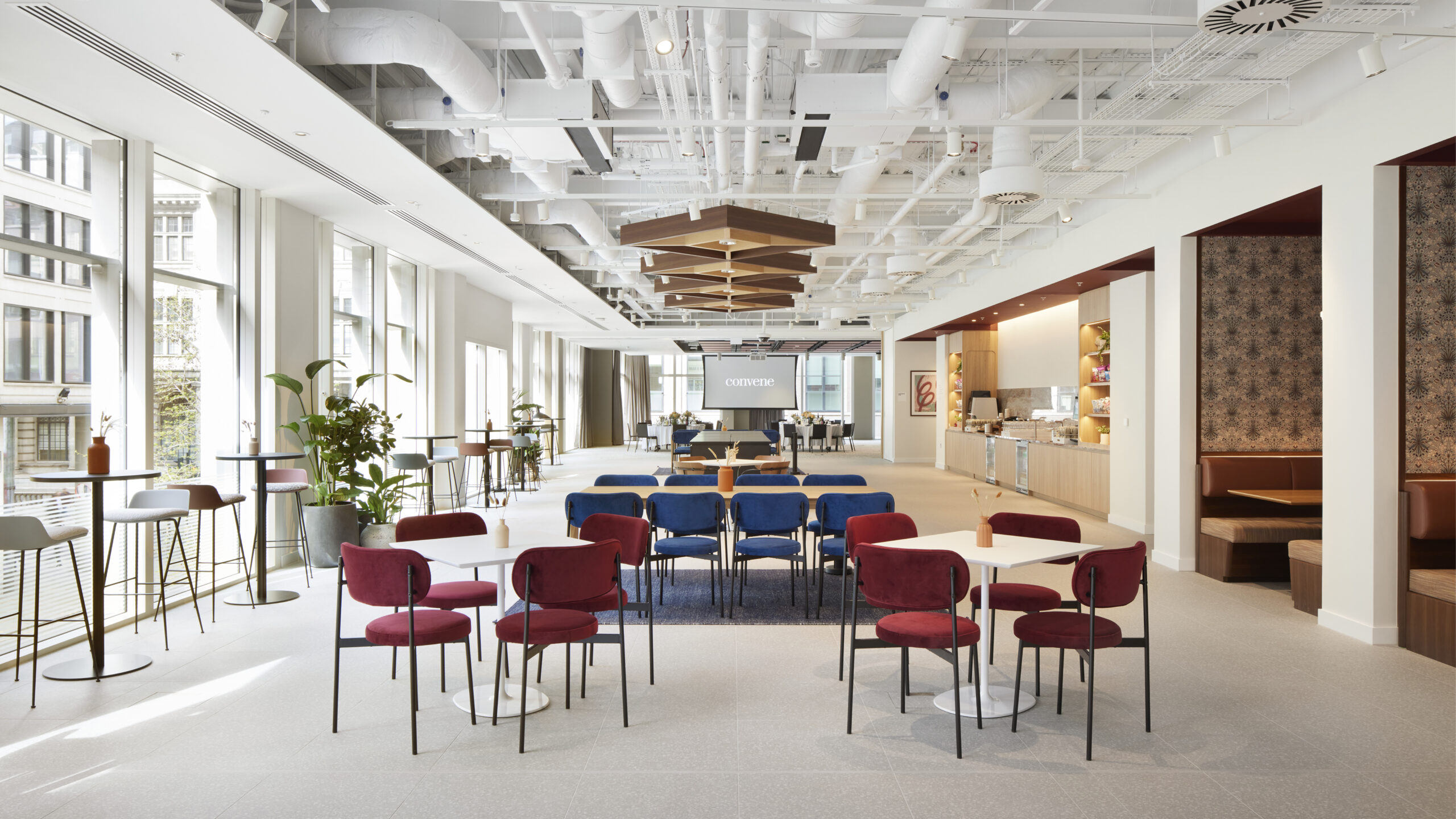 New and Renovated: Meetings in International Cities - Smart Meetings